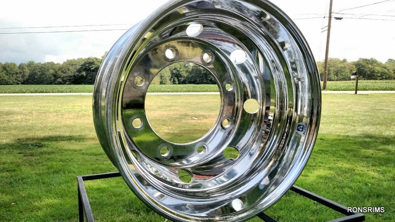 1) 17.5 x 6.75 trailer,,, 663487 alcoa 8 on 275mm – Ron's Rims Inc